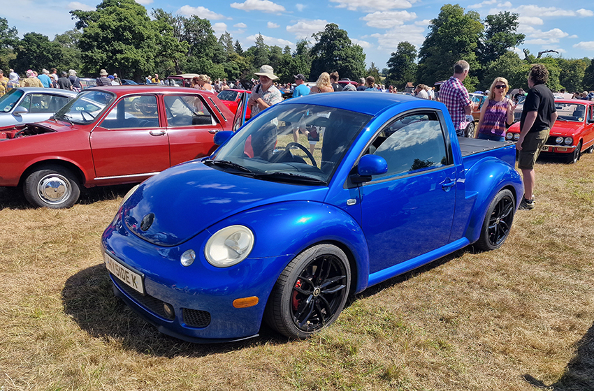 Helmingham Hall Car show ’22- 123 – One Man And His Mustang