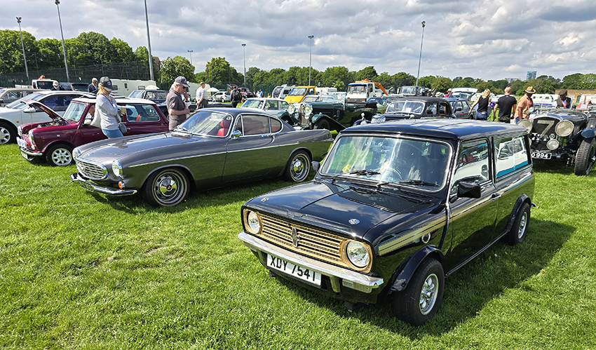 Enfield Pageant ’24 172 – One Man And His Mustang