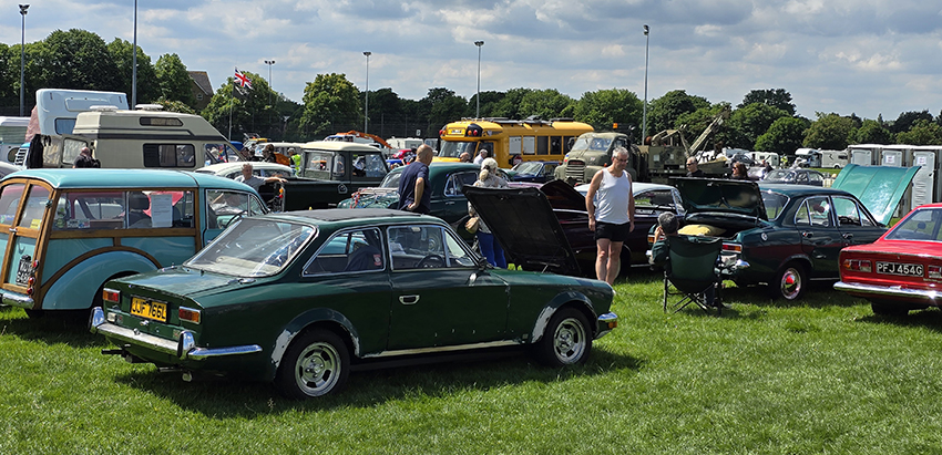 Enfield Pageant ’24 296 – One Man And His Mustang
