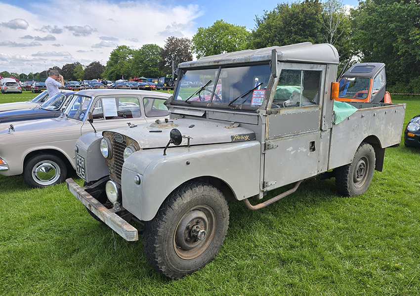 Enfield Pageant ’24 75 – One Man And His Mustang