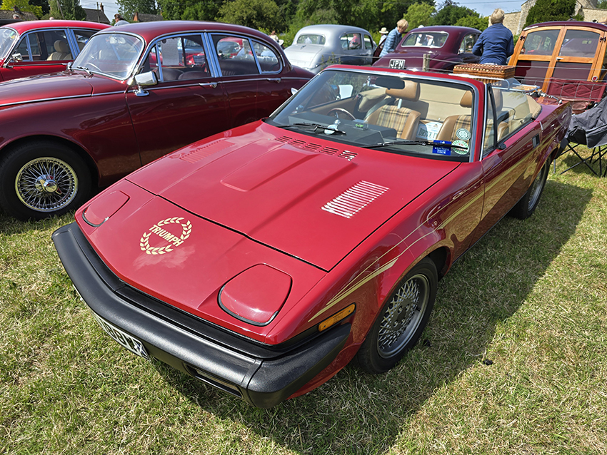Gissing Classic Car Show 2025 29 – One Man And His Mustang