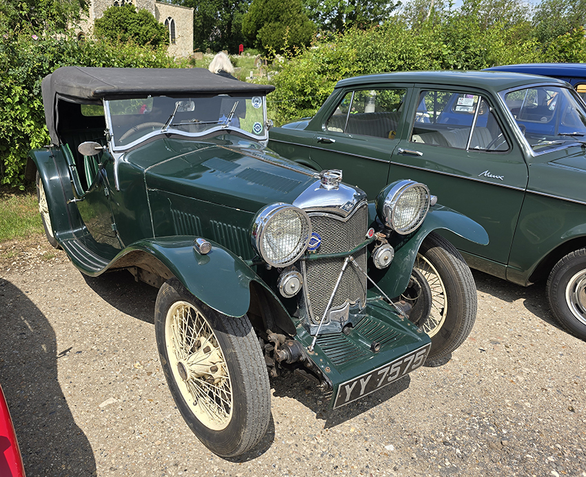 Gissing Classic Car Show 2025 71 – One Man And His Mustang