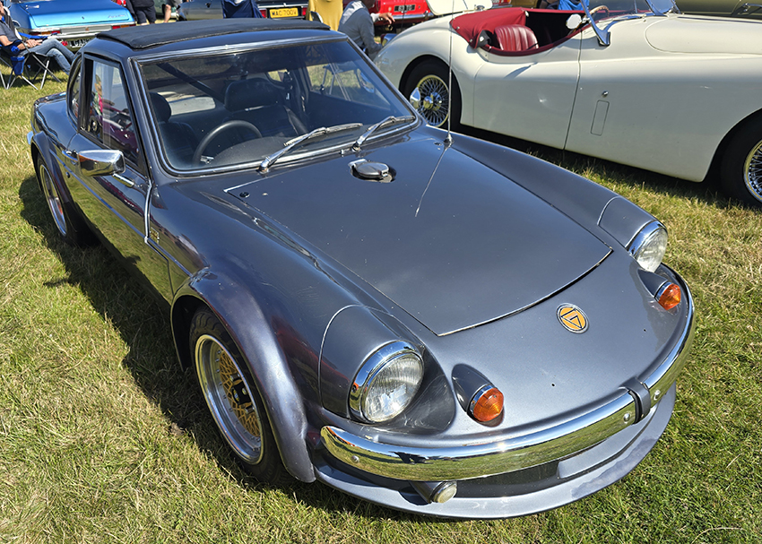 Glemham Hall 2025 229 – One Man And His Mustang